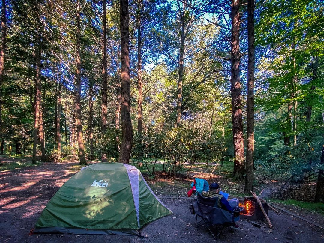 Hiking Trails Around Deep Creek Lake - Red Barn Vacations